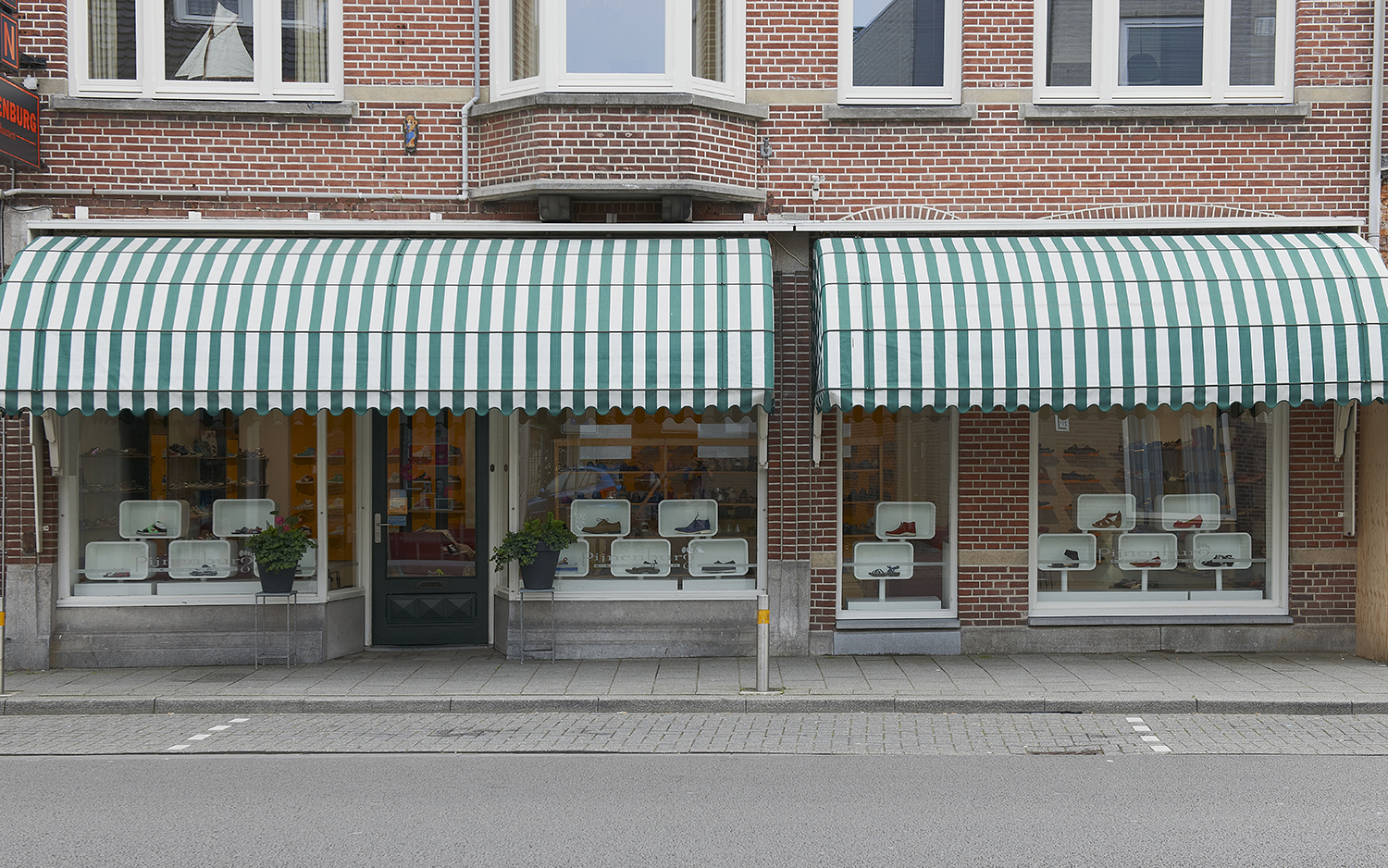 VormEnZo » Pijnenburg Schoenen